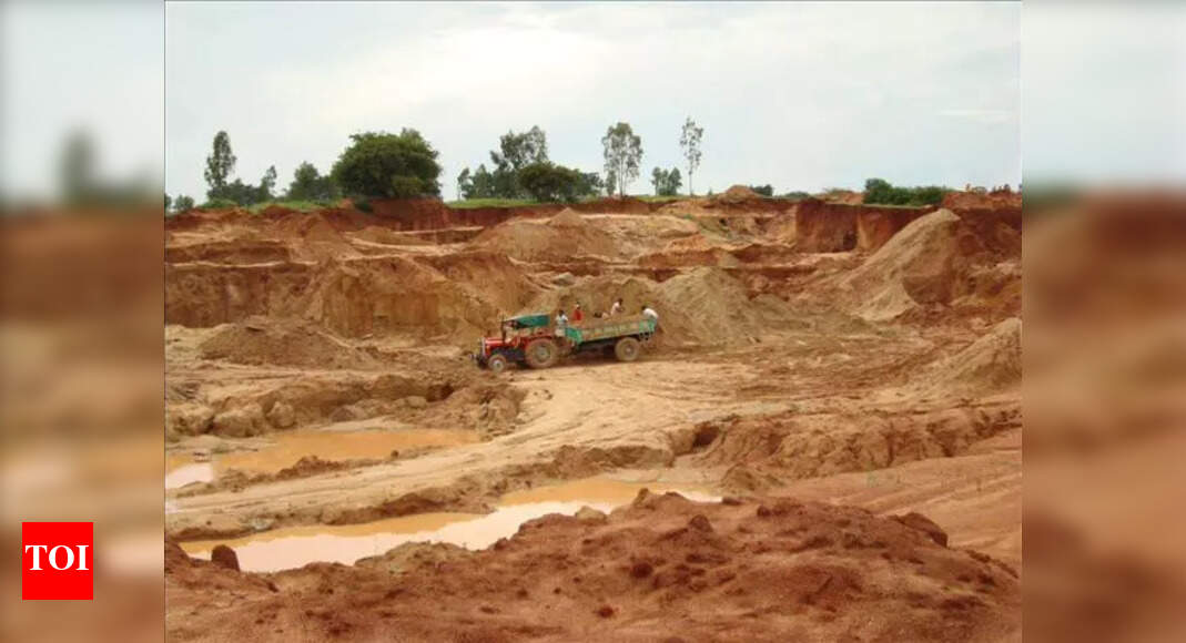 Illegal sand mining thrives in absence of clear govt policy ...