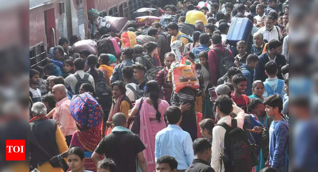 Woman duped of 15k in train ticket scam to Prayagraj from Mumbai ...