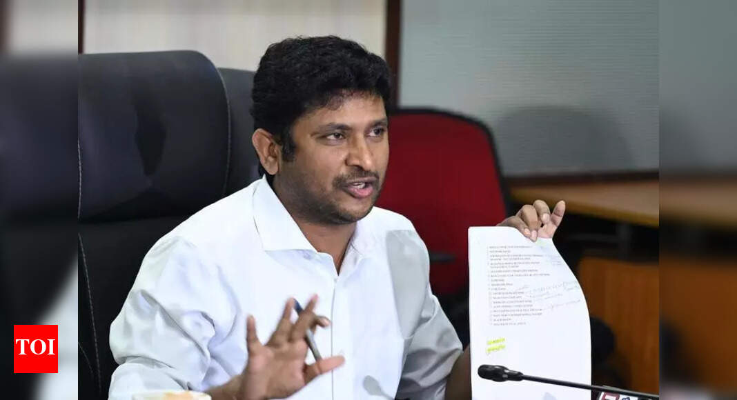 GV Reddy resigns as Fibernet chief, quits TDP | Vijayawada News - The ...