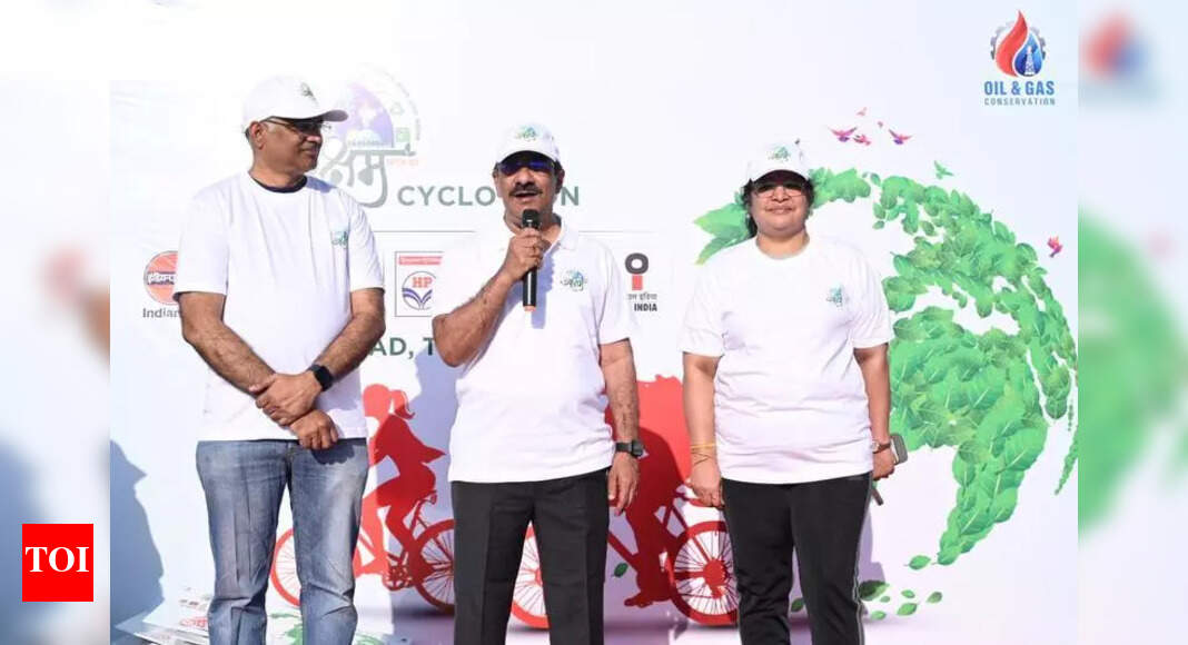 Oil cos hold ‘Saksham’ to promote fuel conservation | Hyderabad News ...