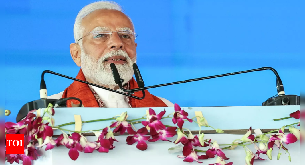 RJD gave ‘jungle raj’ to Bihar, ate animal’s fodder: PM Modi's jibe at Lalu Prasad Yadav ...