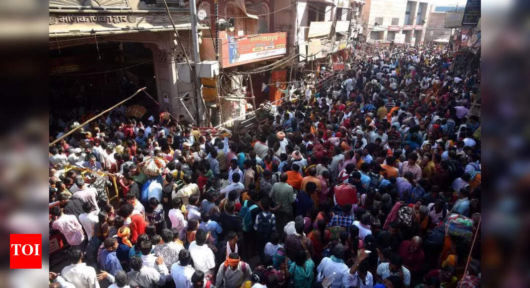 Procession of Naga sadhus set to reach KVT via Godowlia | Varanasi News ...