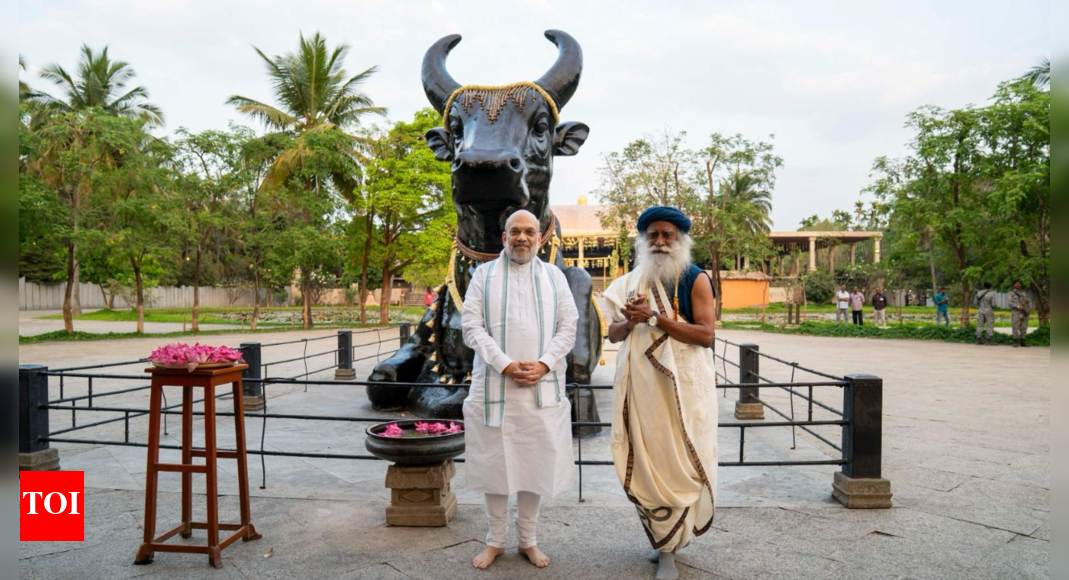 'Maha Kumbh of devotion': Home minister Amit Shah attends Maha Shivratri celebrations at ...