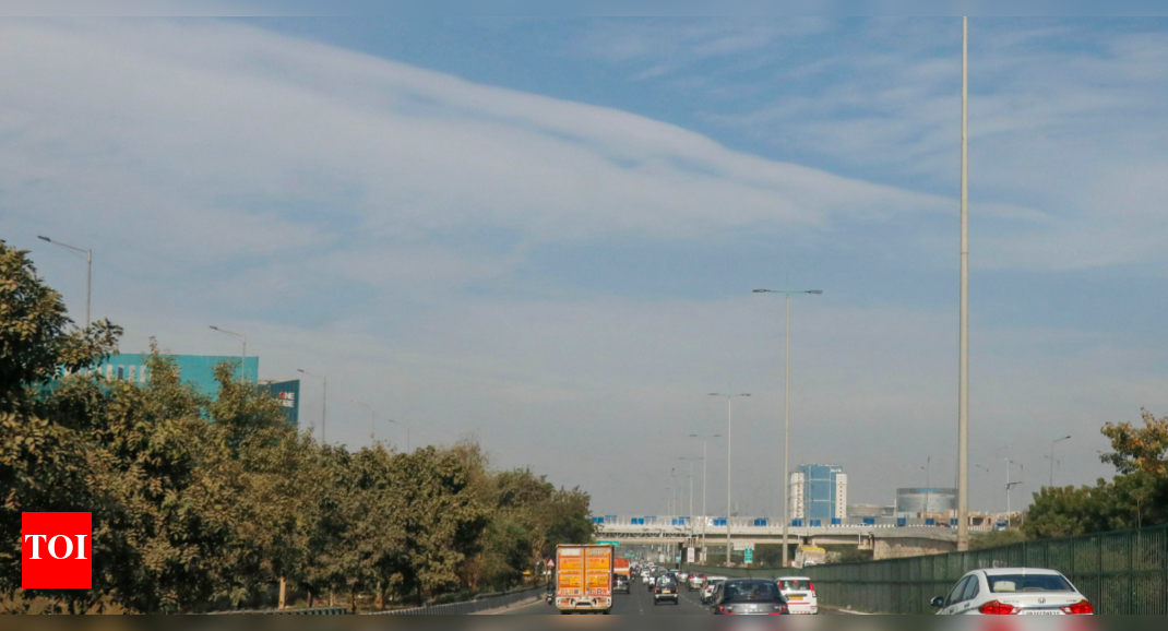 Gurgaon sees highest maximum temperature this season, drizzle likely ...