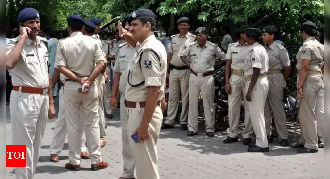 Pune Bus Rape Case: Police announce Rs 1 lakh reward for information ...