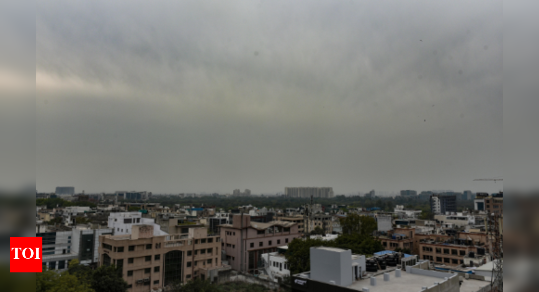 Gurgaon sees season's highest minimum temperature at 18.7°C | Gurgaon ...