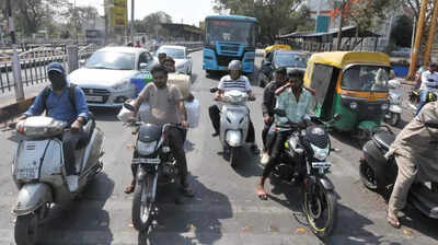 Removal of BRTS shifts ibus ops to mixed lane | Indore News - The Times ...