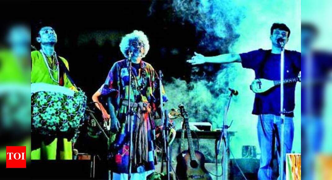 Ten folk artistes perform at the third edition of Sahajiya Utsav in ...