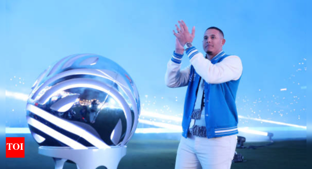 “Manny is banking”: fans cheer in excitement as Manny Machado expands ...