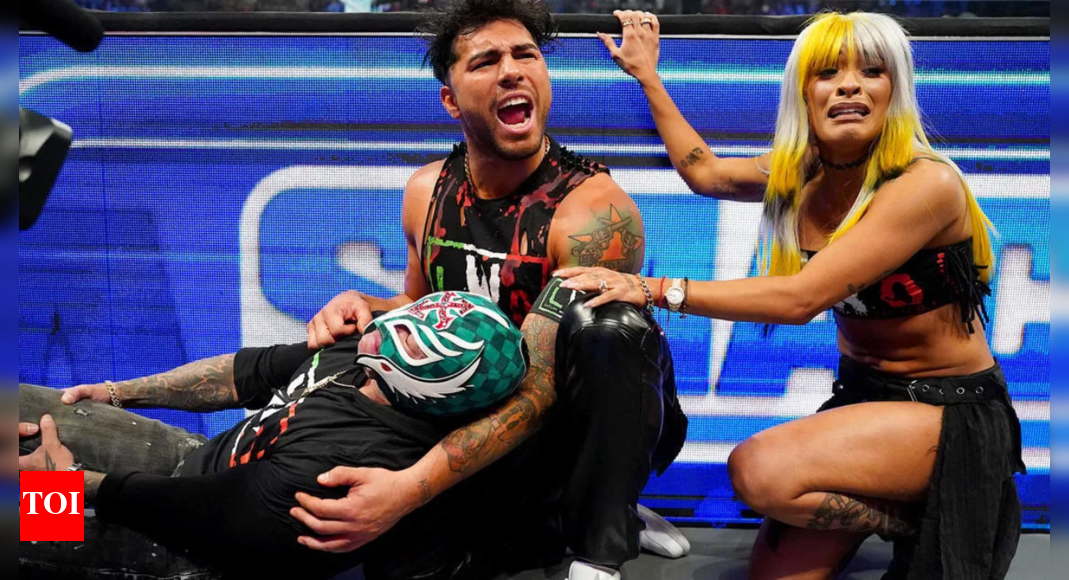 When WWE Fans Mourned Rey Mysterio’s Death: The Mysterio's Scandalous ...