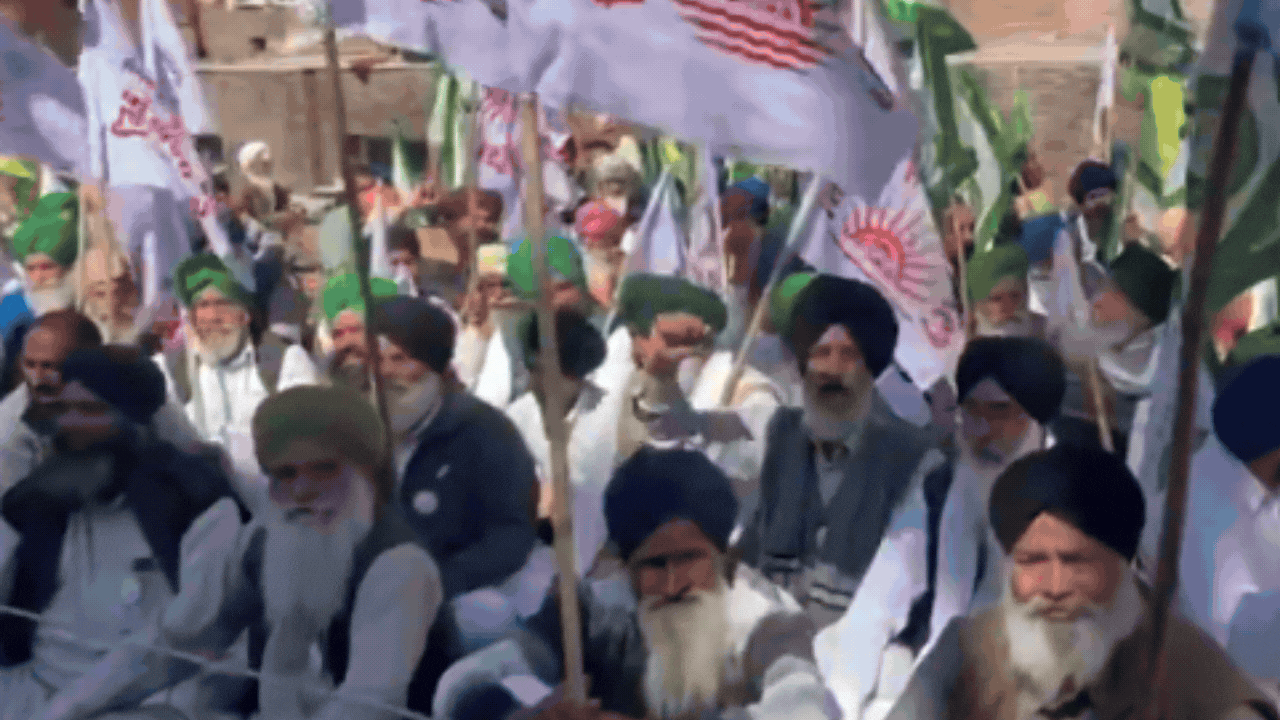 Punjab Farmers' Protest Live Updates: Police seal Chandigarh borders as ...
