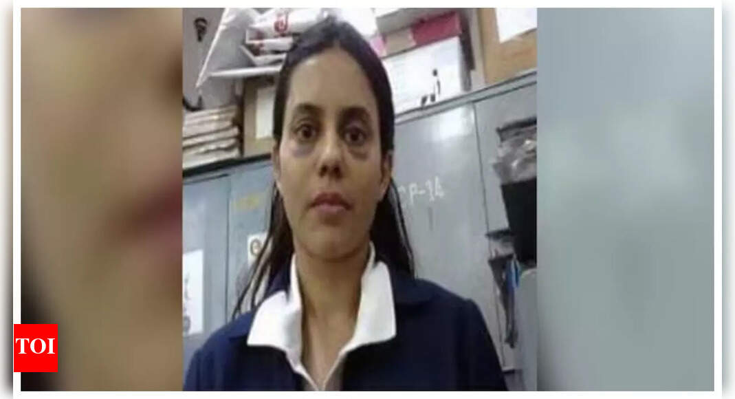 How Ranya Rao smuggled 14.8 kg of gold: Strapped to thighs, hidden under clothes | Kannada Movie ...