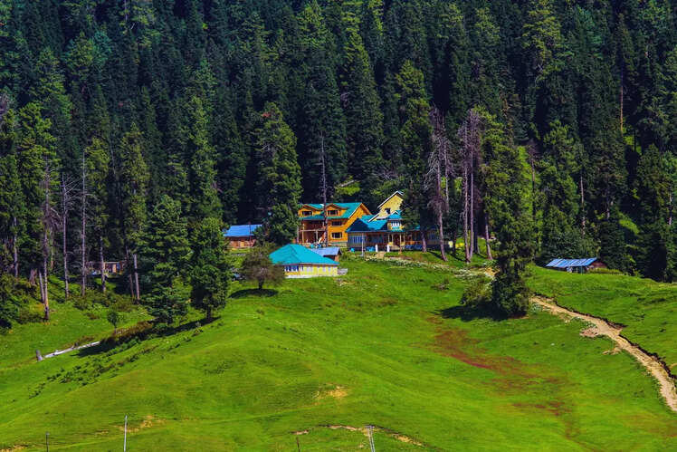 Spring destinations in Kashmir that will leave you speechless | Times ...