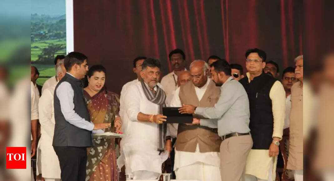 Kalyana Patha Project launched by deputy CM | Hubballi News - The Times of India