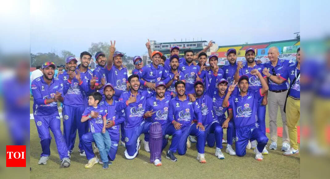 Sisamau secure final spot, defeat Bithoor by 9 wkts - The Times of India