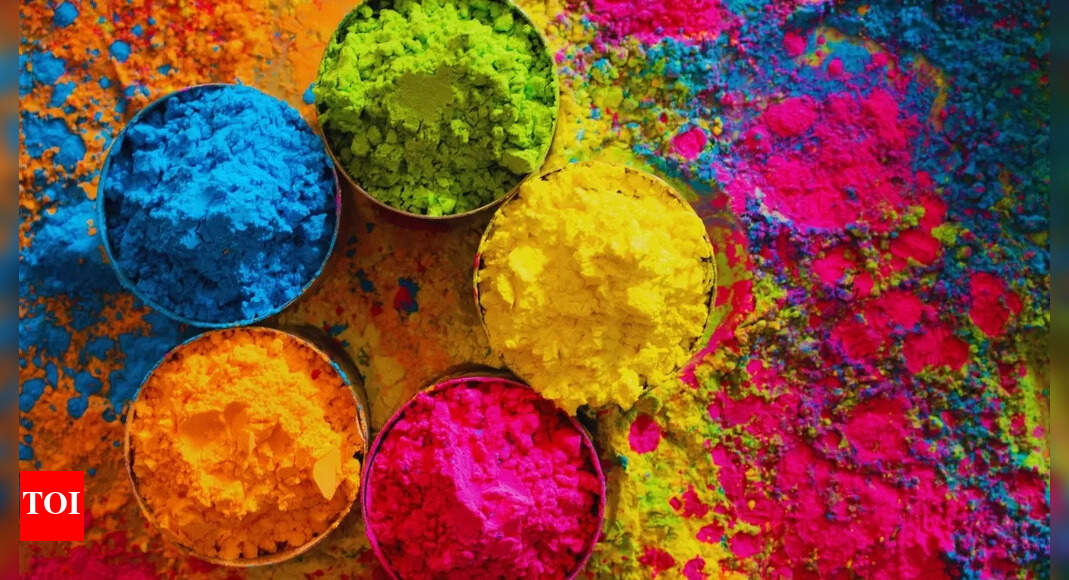 Happy Choti Holi 2025: 51 best Holi wishes, messages, quotes and images ...