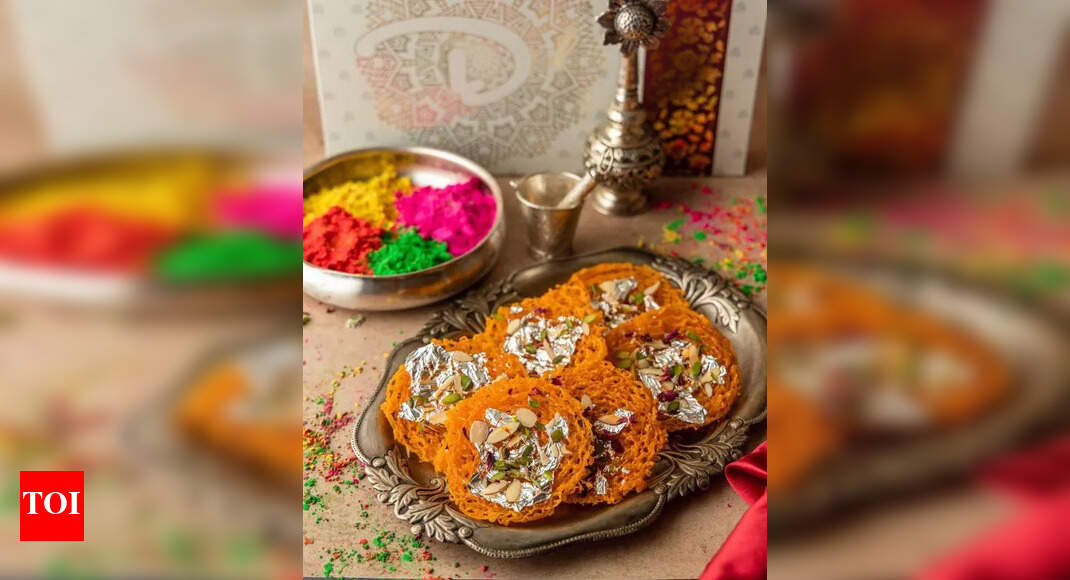 Kewda-kissed gheeyar: A Sindhi Holi tradition | Pune News - The Times ...