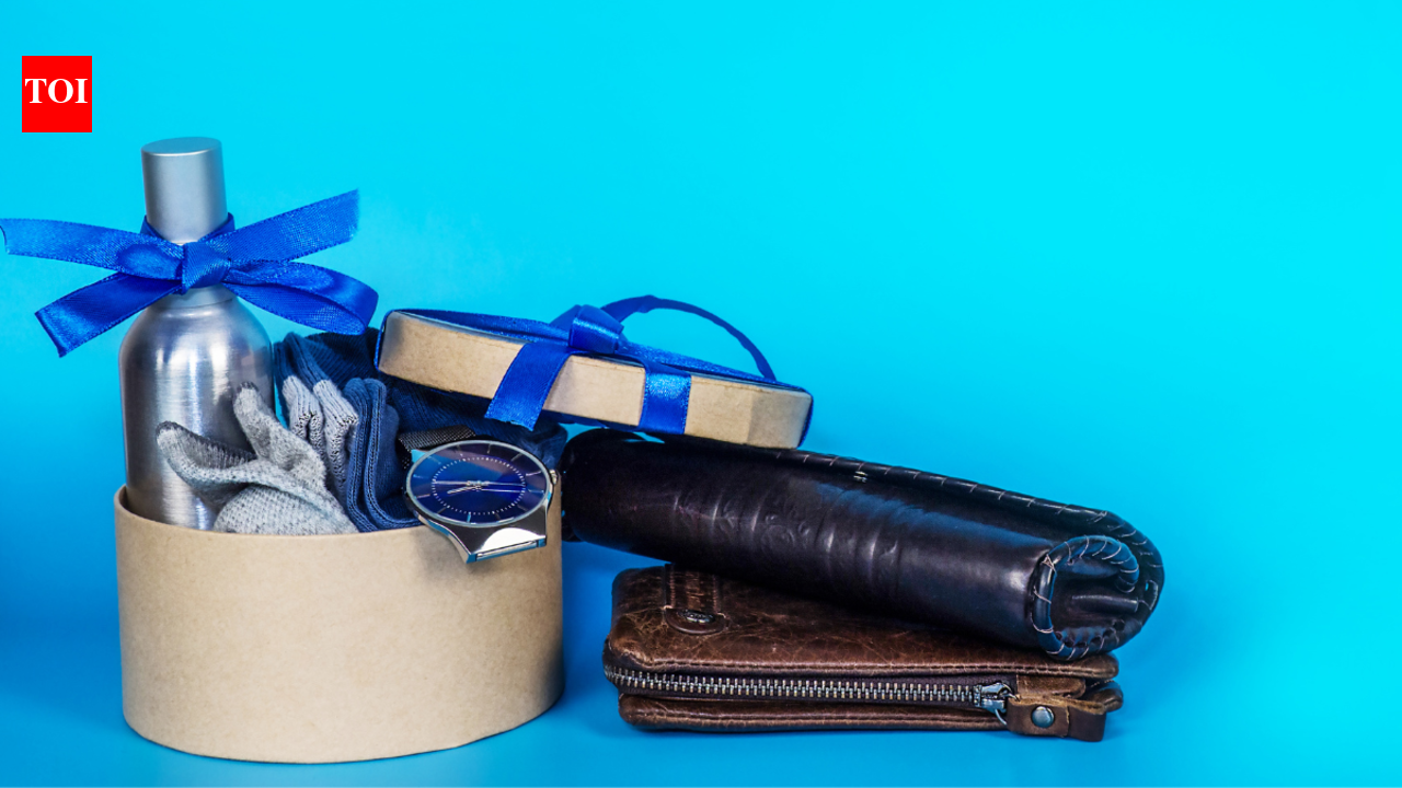 Best Accessory Gift Sets for Men That Are Thoughtful, Useful ...