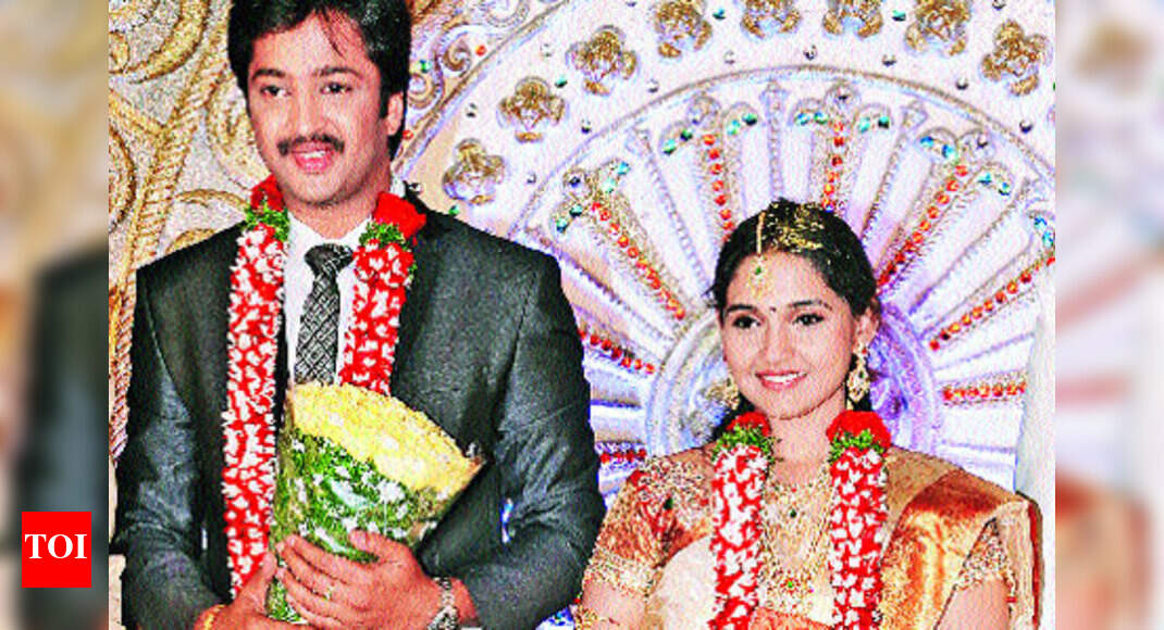 Aryan Rajesh ties the knot with Subhashini | Events Movie News - Times ...