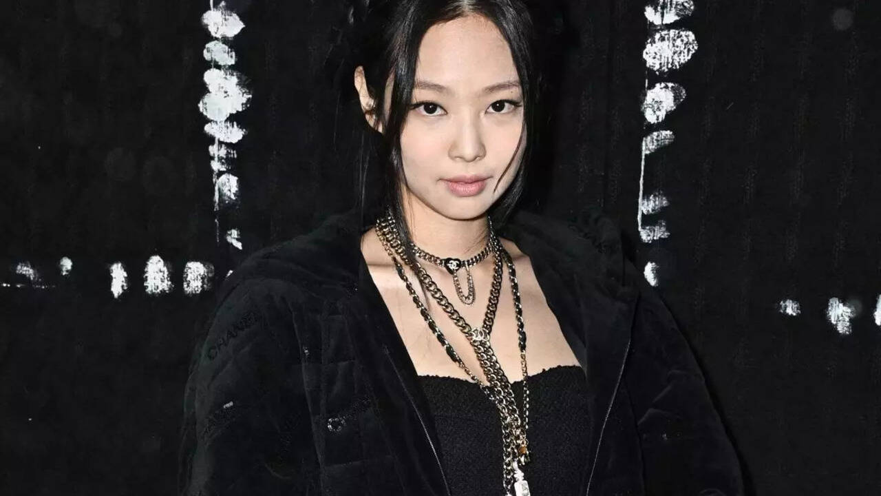 BLACKPINK’s Jennie Makes History on the UK Charts with Solo Album ‘Ruby’