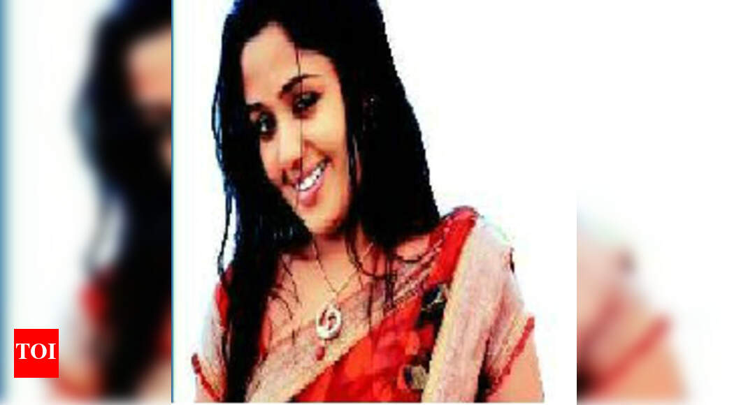 Is Ananya' fiance a divorcee? | Tamil Movie News - Times of India