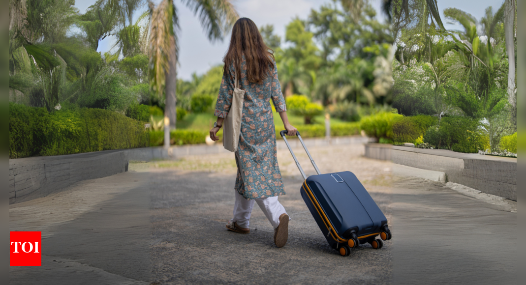 Best Hard-Sided Cabin Trolleys That Make Travel Stress-Free & Ultra ...