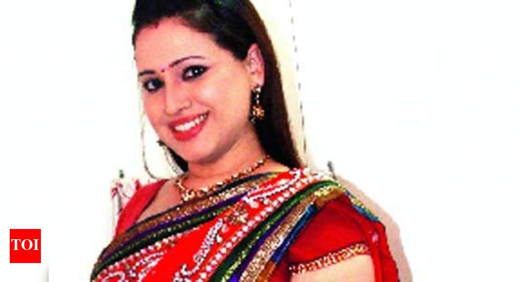 Pooja Joshi never wanted to get into acting - Times of India