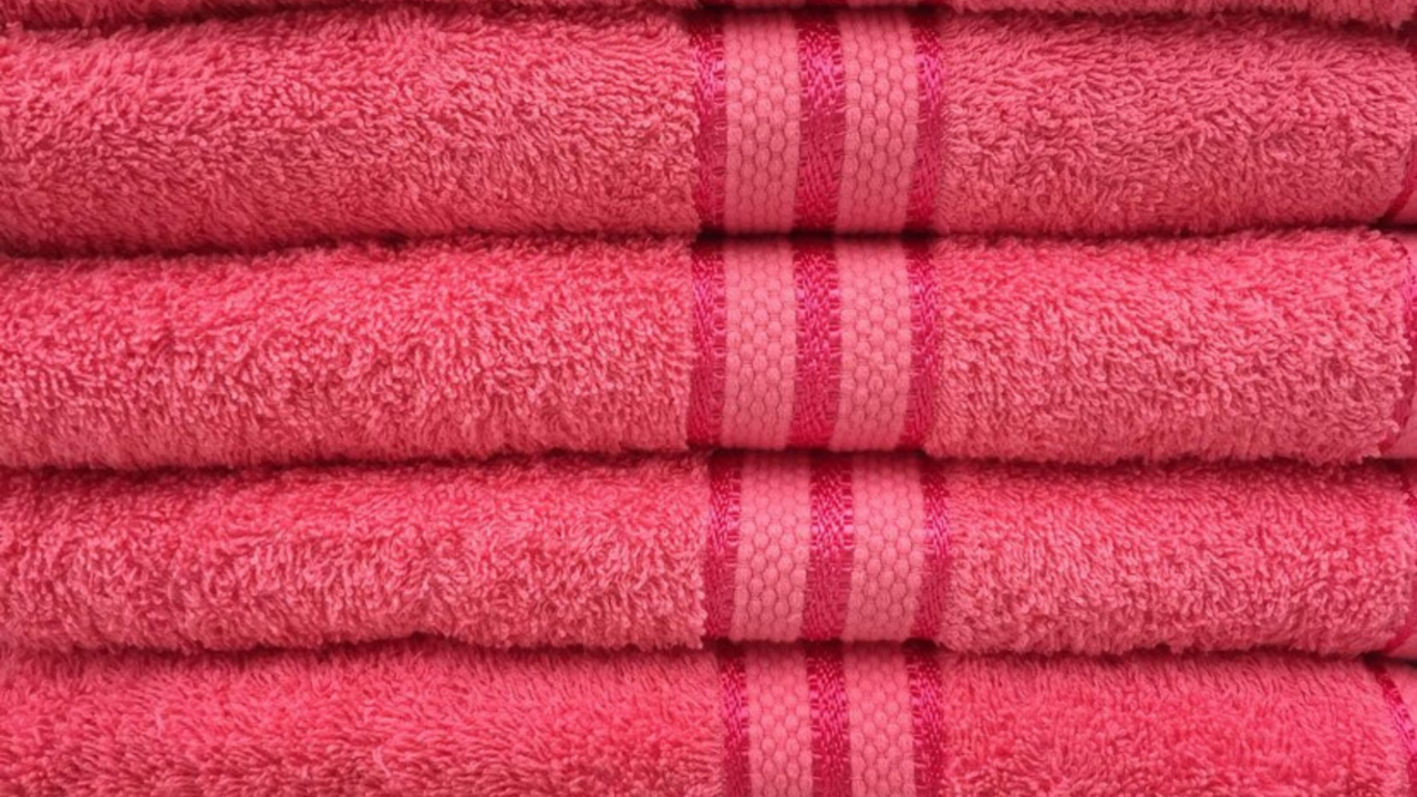 Dobby Borders on Towels: The Hidden Purpose Behind These Unique Lines