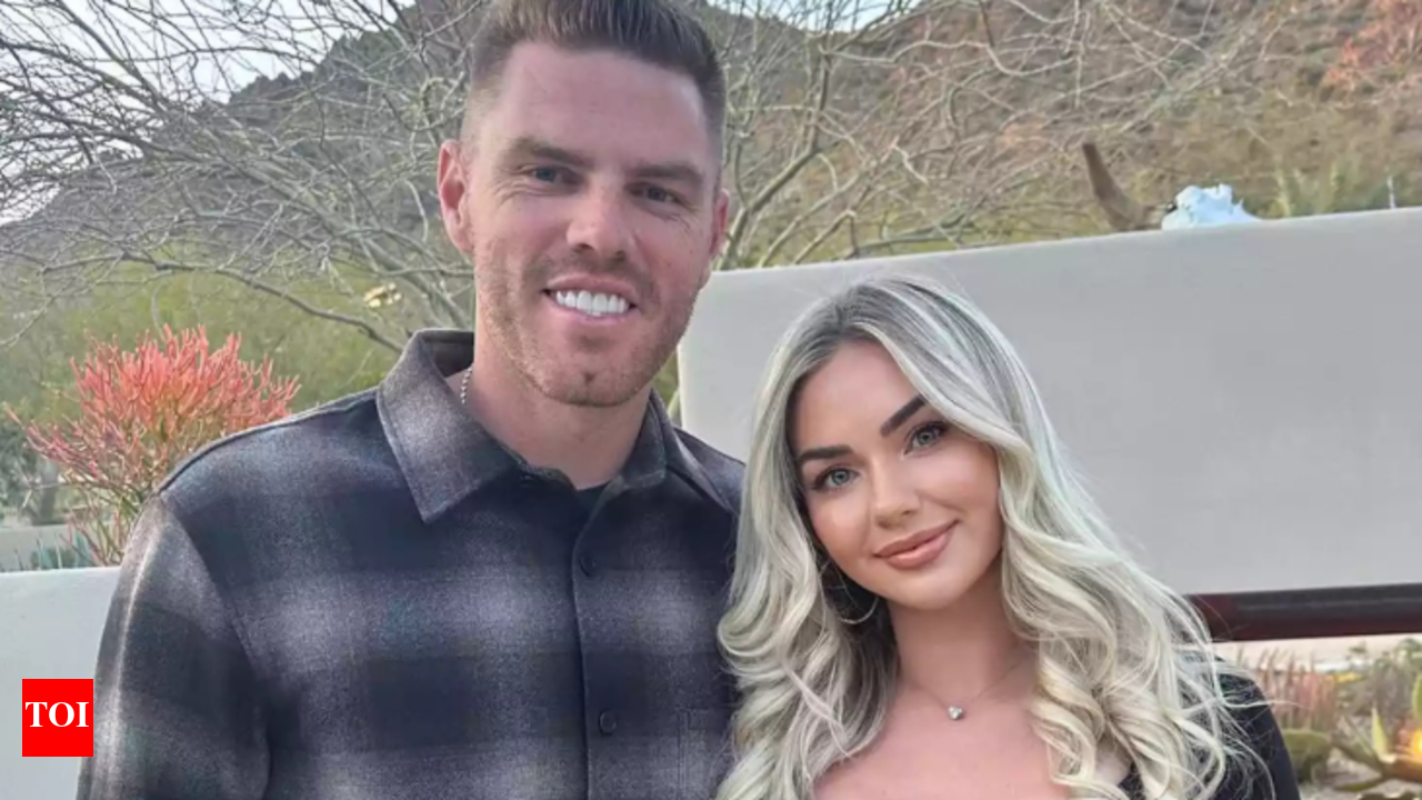 Freeman Goff Wedding Dodgers Freddie Freeman's Wife Chelsea Appears On