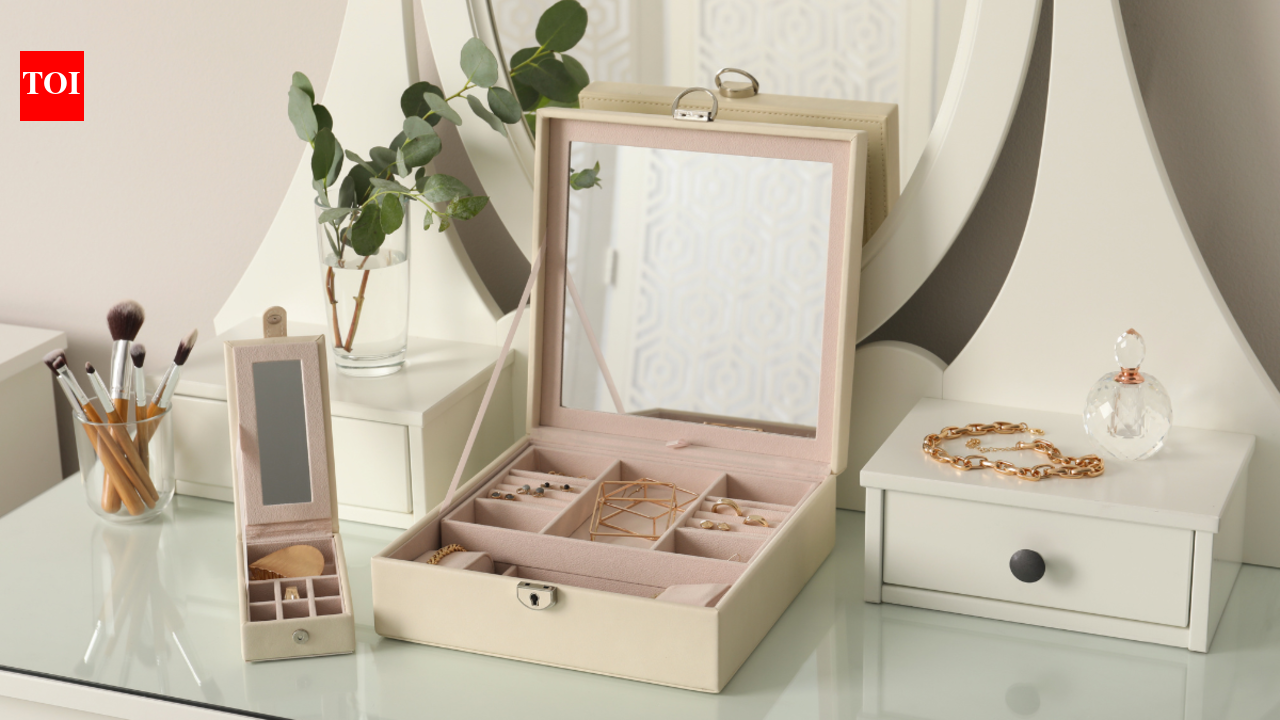 Best Jewellery Organiser Box For Dressing Table To Give Your Gems A ...