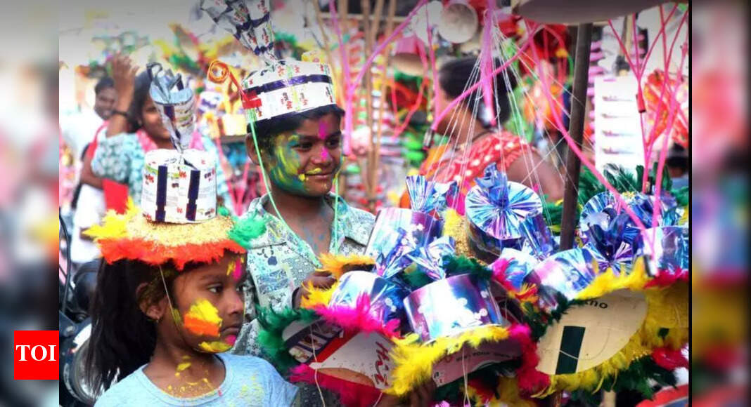 Indoreans ready to sink in hues of its heritage, CM may attend Gair ...