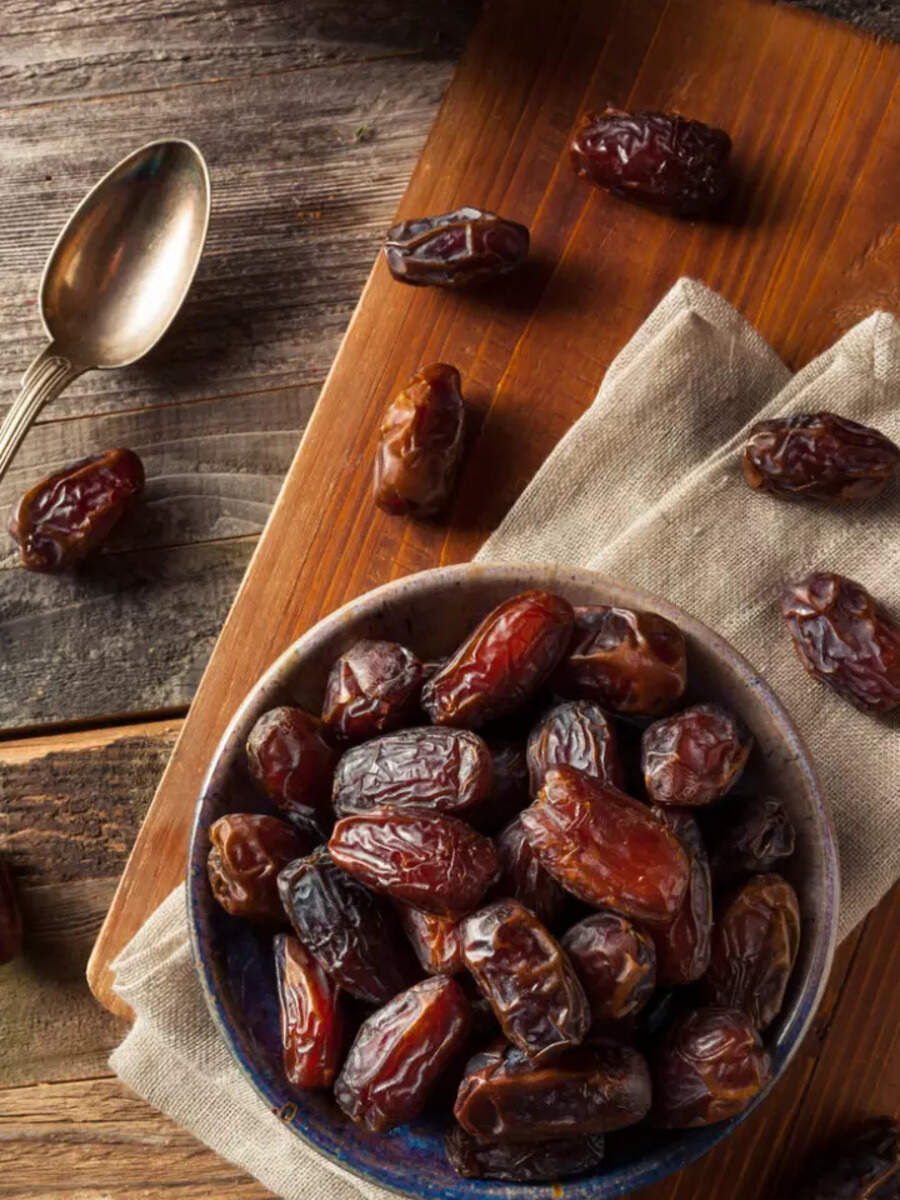 Dates Benefits: From Ajwa to Medjool: 9 types of dates and their lesser ...
