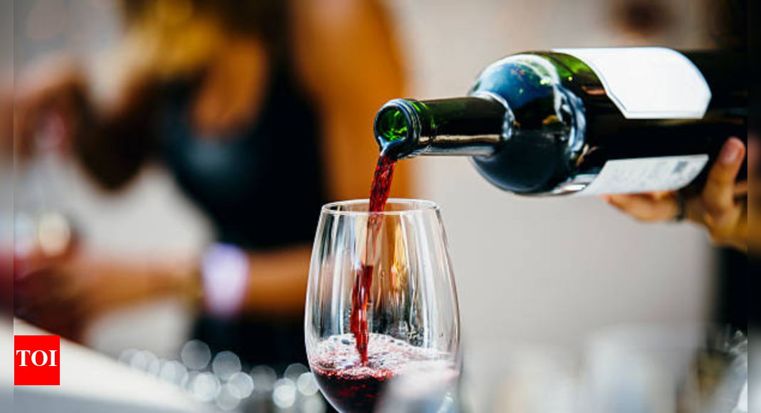 Red Wine Health Risks: THIS popular wine known for its immense health ...