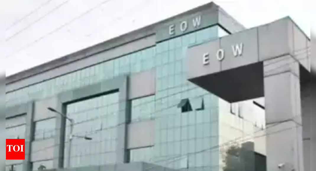 EOW summons IPS officer Dr Rashmi Karandikar over husband’s fraud | Mumbai News - The Times of India