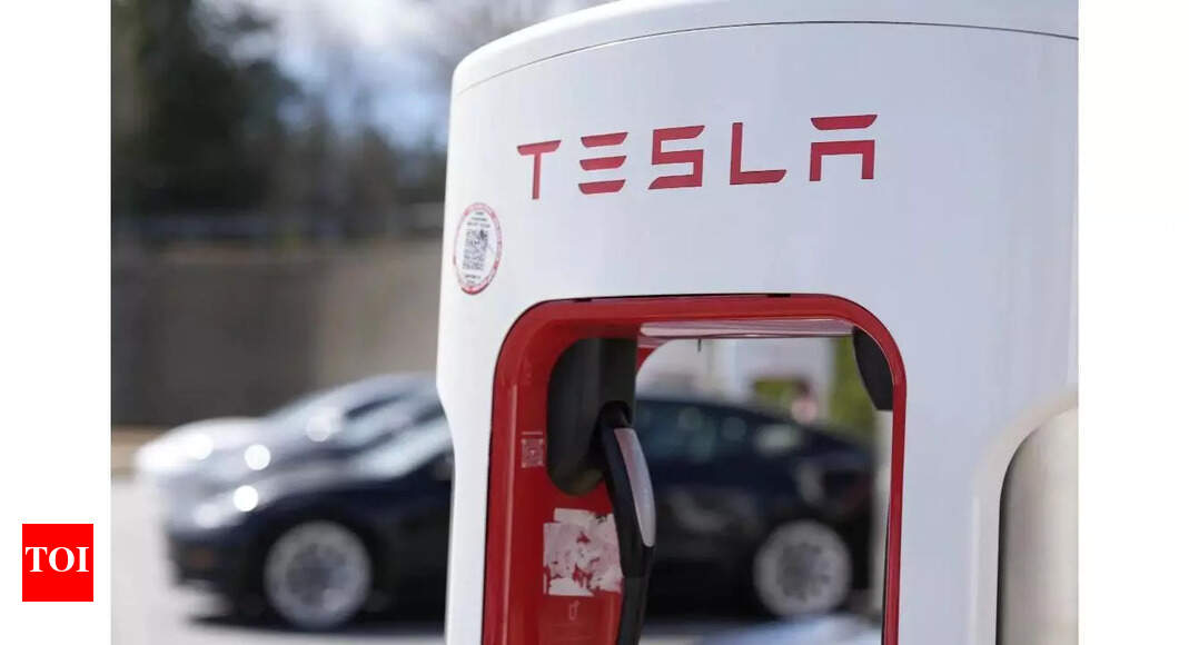 Tesla Autopilot AI engineer Dhaval Shroff's Angry post for Tim Walz on ...