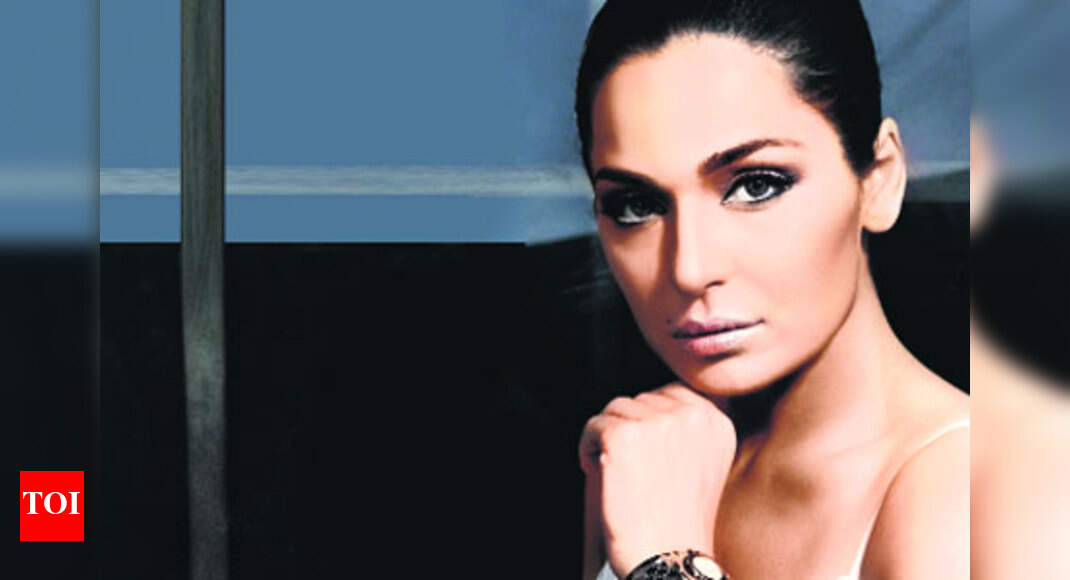 I was involved with Shoaib: Meera | Hindi Movie News - Times of India