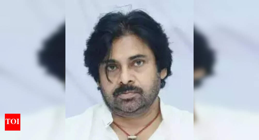 Pawan Kalyan pays tribute to Chiru after his UK honour | Vijayawada ...