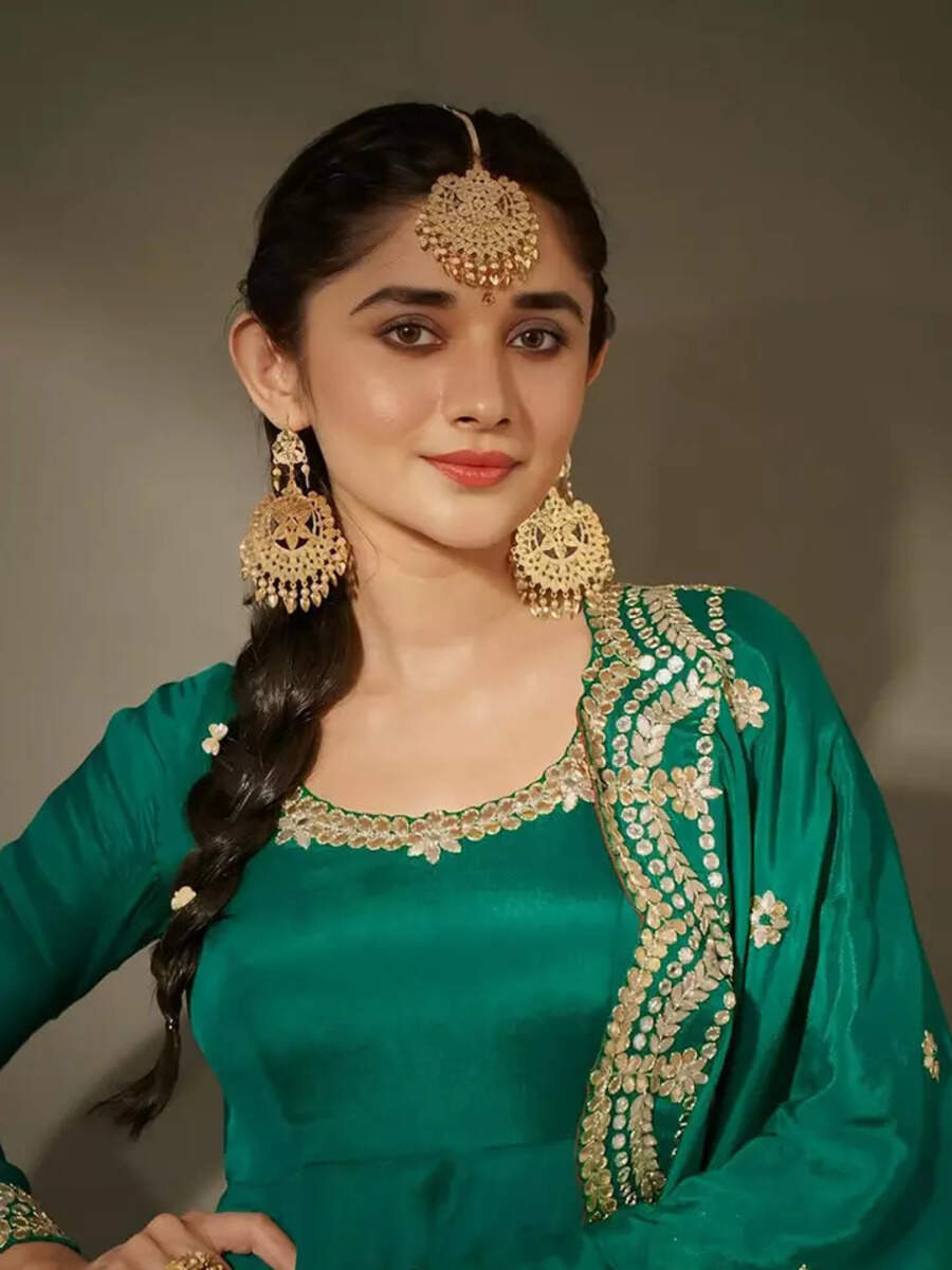 Kanika Mann dazzles in a regal emerald green patiala suit | Times of India