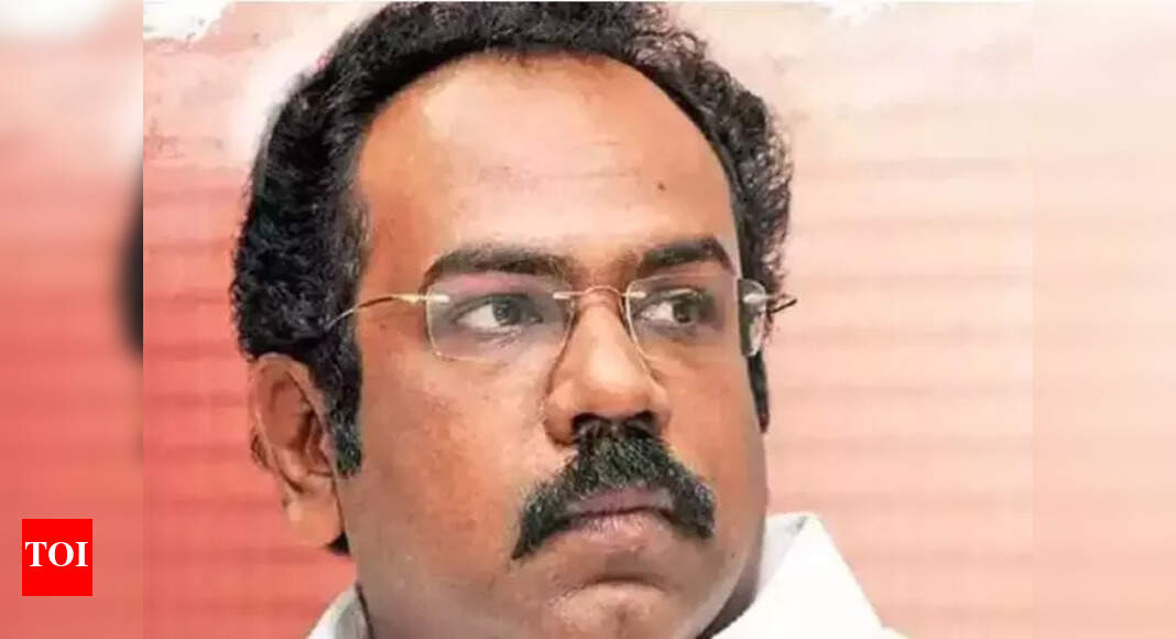 Fin min implies BJP doing AIADMK math; EPS denies | Chennai News - The ...