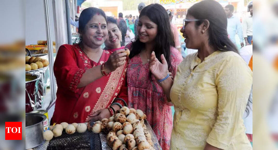 Foodies flock to ‘Vyanjan Mela’ for a taste of state’s rich cuisine ...