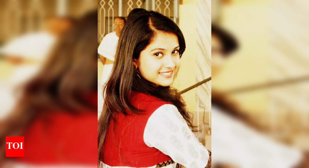 Disha Salian’s father moves HC for fresh probe by CBI | Mumbai News - The Times of India