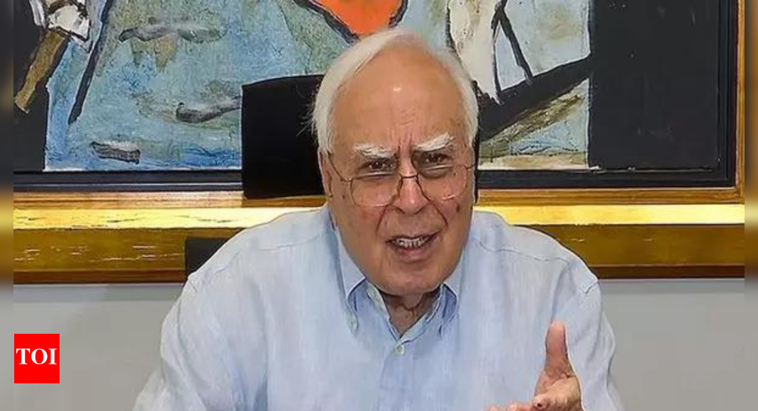 EC is a dysfunctional body, a failed institution: Kapil Sibal | India ...