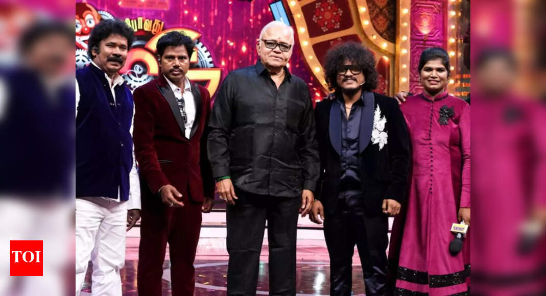 Actor Radha Ravi to grace Kalakka Povathu Yaaru season 10 - The Times ...