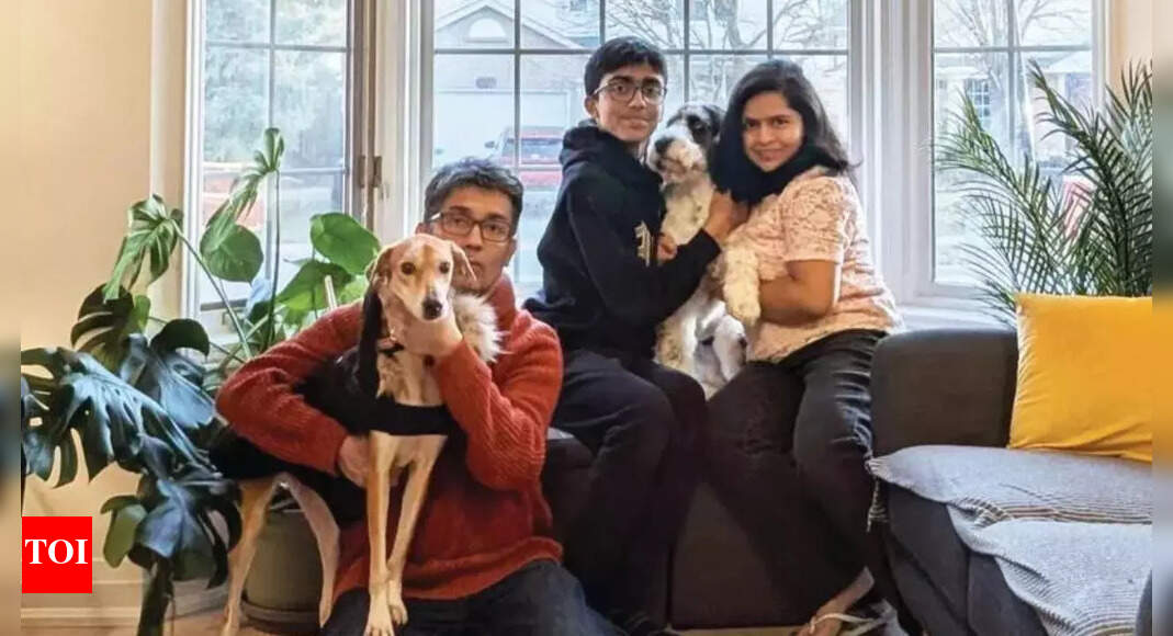 Thane to Toronto! Stray dog Rani gets a new home & life | Mumbai News ...