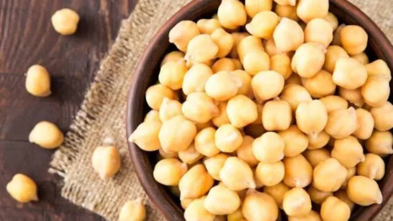 Fuel Your Day Right: 10 Reasons To Eat Chickpeas For Breakfast