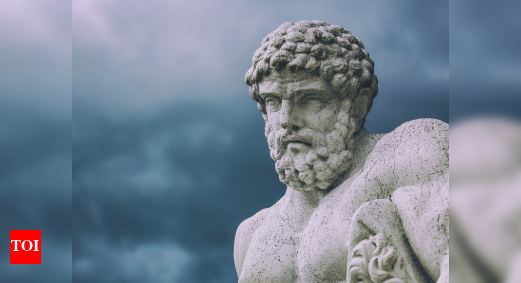 1,700-year-old headless Hercules statue discovered in Italy — here’s ...