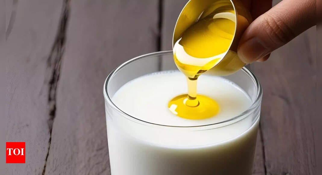 Ghee Milk Benefits: How adding ghee to milk can help in relieve ...