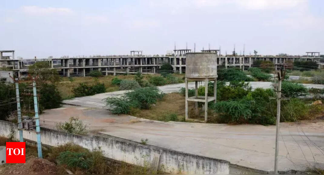 Coimbatore’s wait for integrated bus stand to get longer | Coimbatore ...