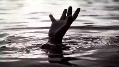 Man drowns during swim race in quarry | Chennai News - The Times of India