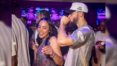 ONE LOOK, ONE SENTENCE — STEPHEN & AYESHA CURRY’S NEW YEAR’S EVE MOMENT ...